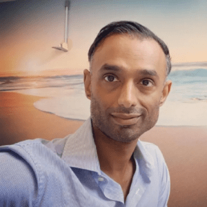 Kamran Ahmed Origine Religion - Blaujournal